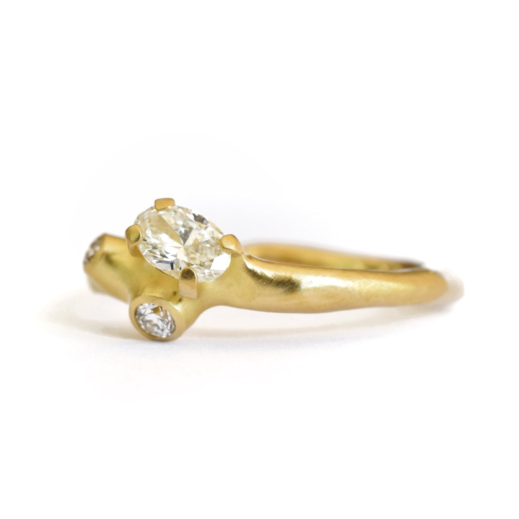 Barnacle Cluster Ring with Oval Diamond Center – Ninos Studio